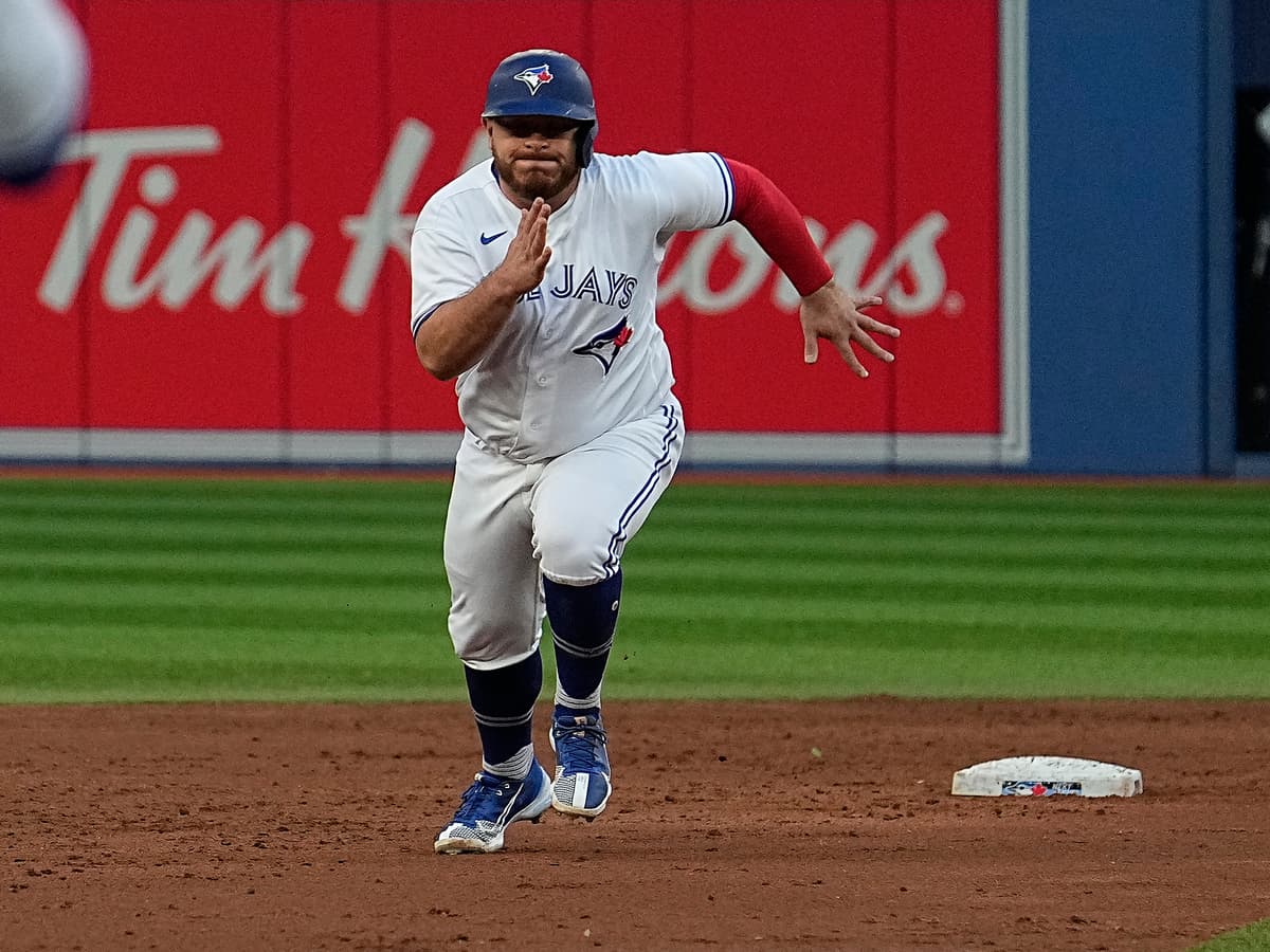 Alejandro Kirk, Alan Roden, and Ernie Clement hit home runs as the Blue ...