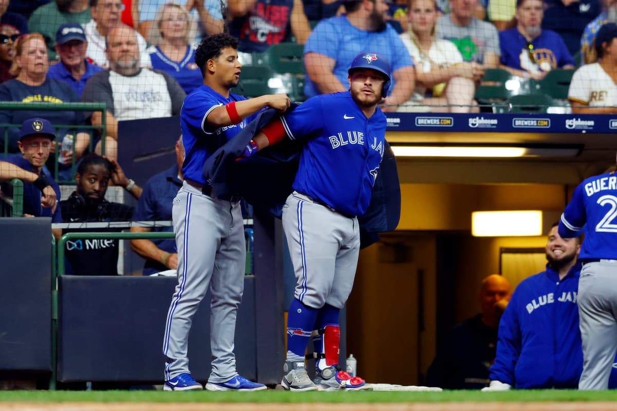 Four-hit, one home run game from soon-to-be all-star Alejandro Kirk ...