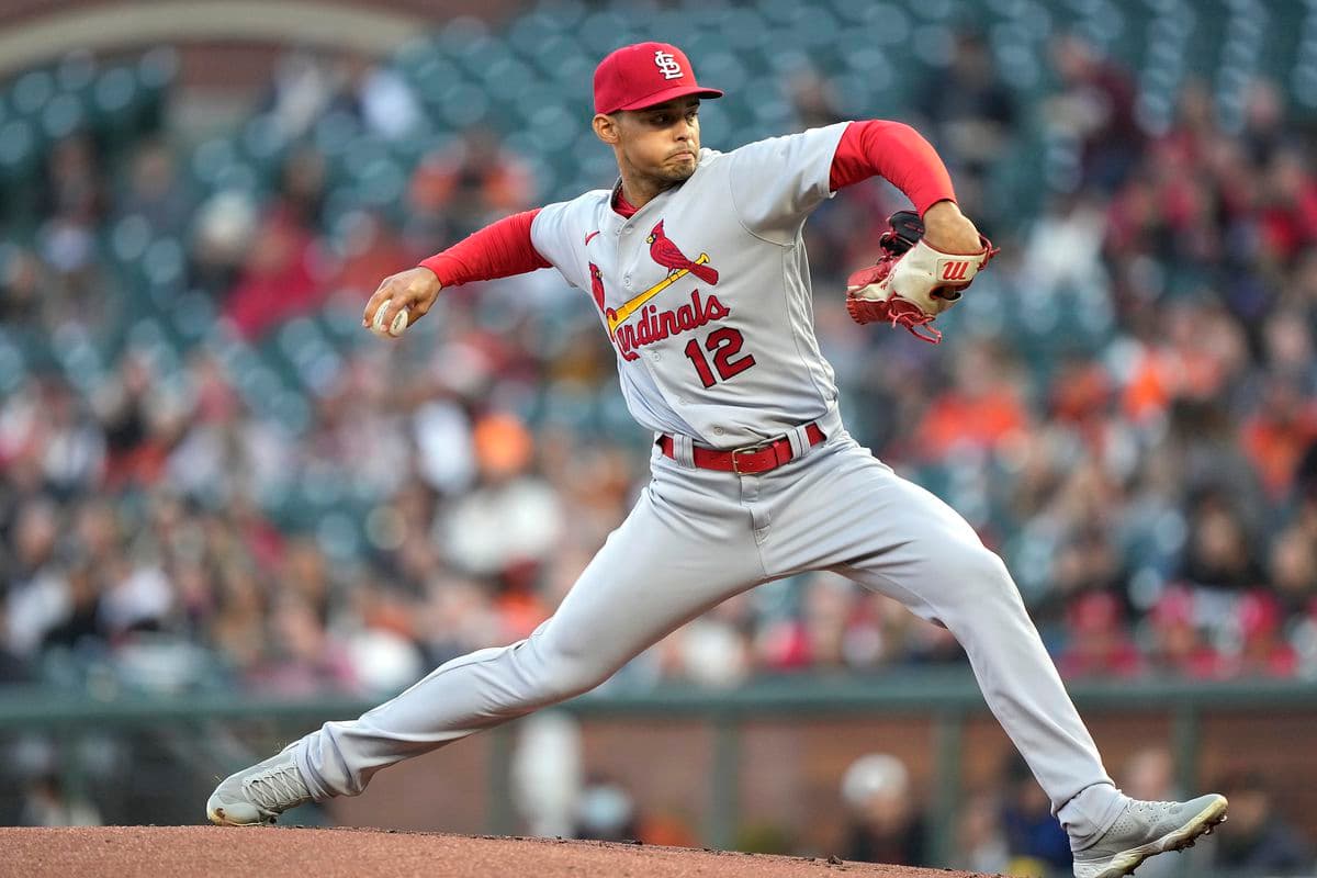 Blue Jays acquire hard-throwing reliever Jordan Hicks for two Double-A ...