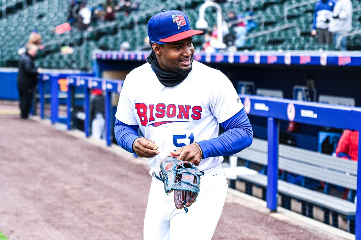 Blue Jays 40-man Roster Review: Orelvis Martínez missed the second half ...