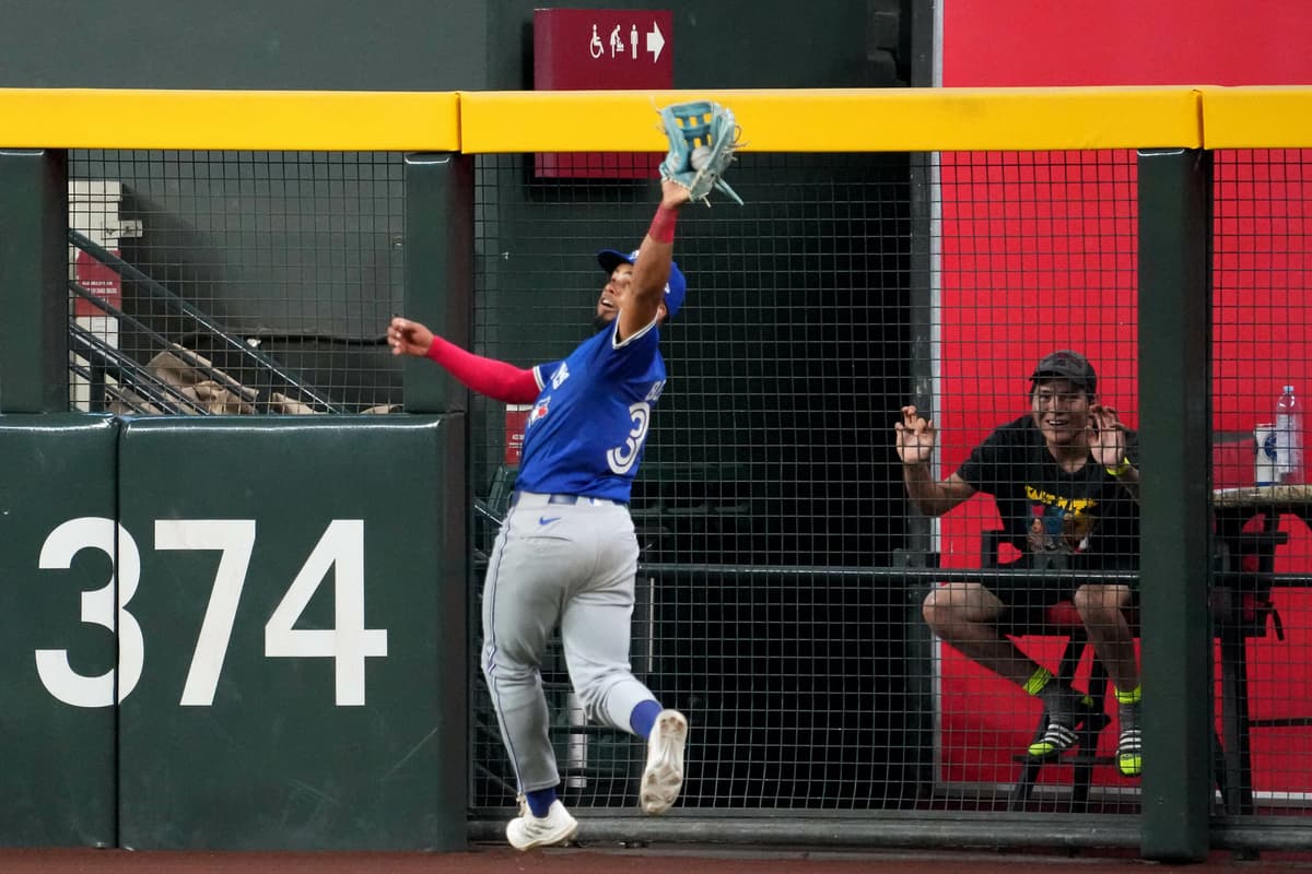 Blue Jays trade Steward Berroa to the Dodgers for cash considerations ...