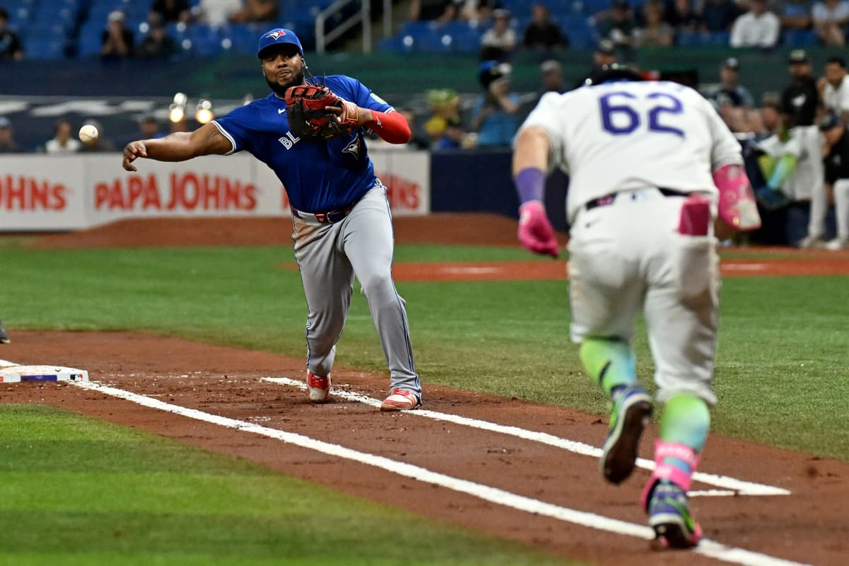 The impact of playing first base on Vladimir Guerrero Jr.’s next deal