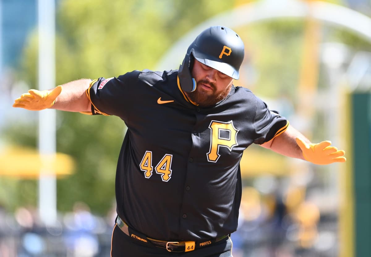 Former Blue Jay Rowdy Tellez signs minor-league deal with Mariners