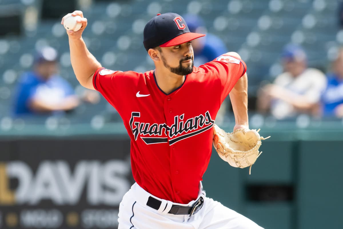 Blue Jays 40-man Roster Review: Nick Sandlin features a nasty splitter ...