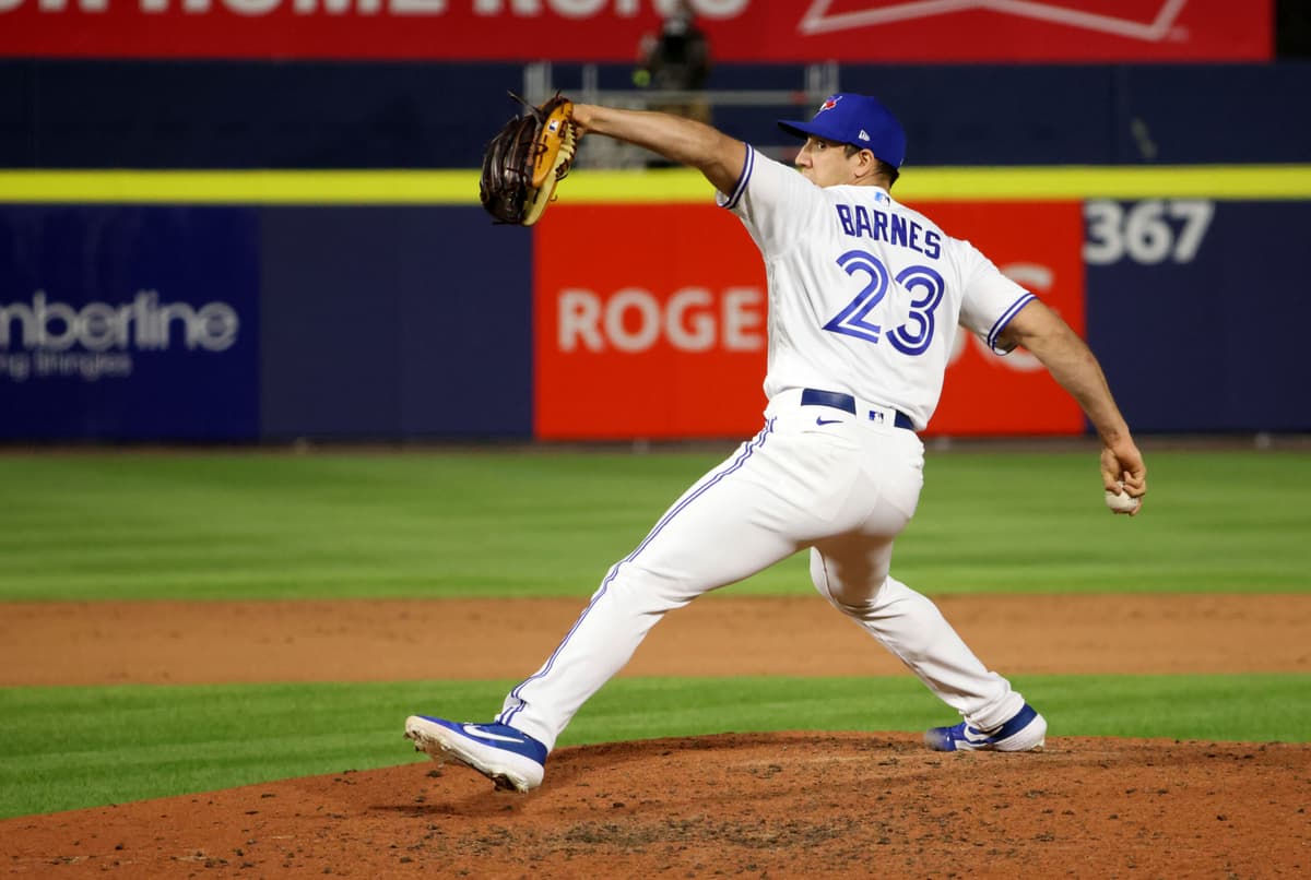 Blue Jays reunite with Jacob Barnes on a minor-league deal