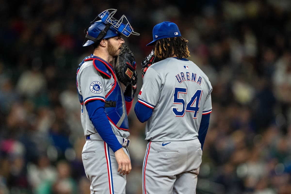Blue Jays officially sign José Ureña and Spencer Turnbull, place Ryan ...