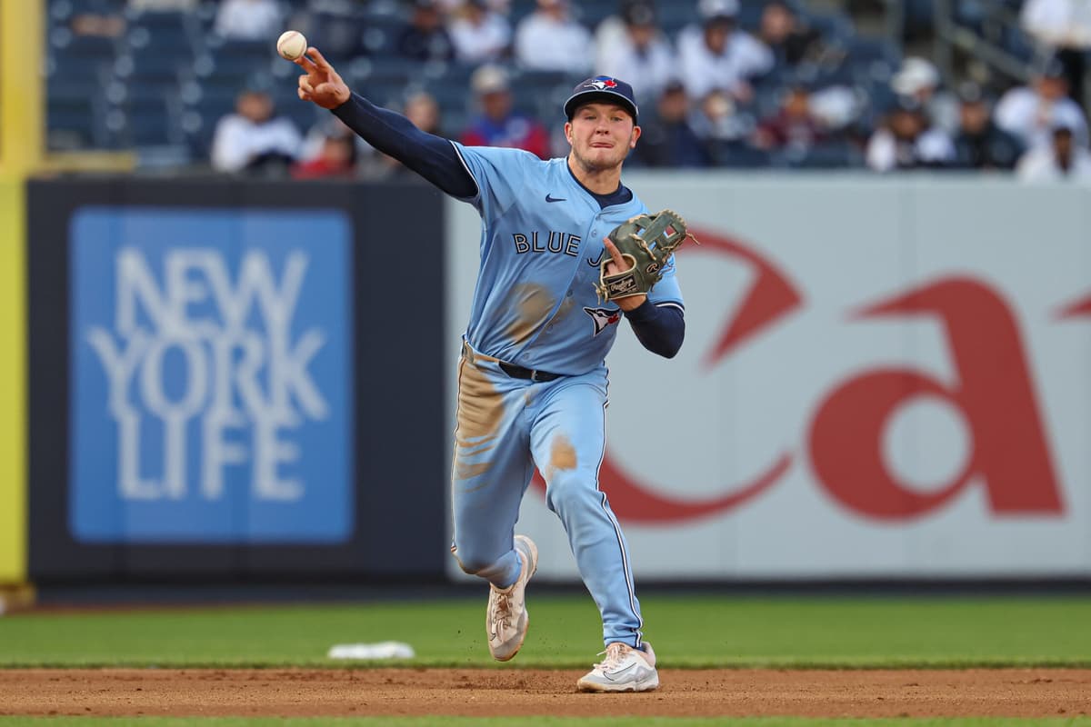 Blue Jays trade Will Wagner to Padres for Brandon Valenzuela