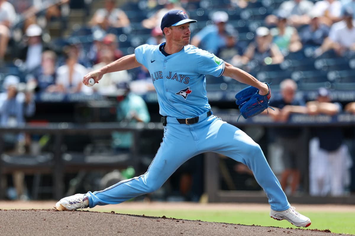 Blue Jays place Chris Bassitt on Injured List, recall Mason Fluharty